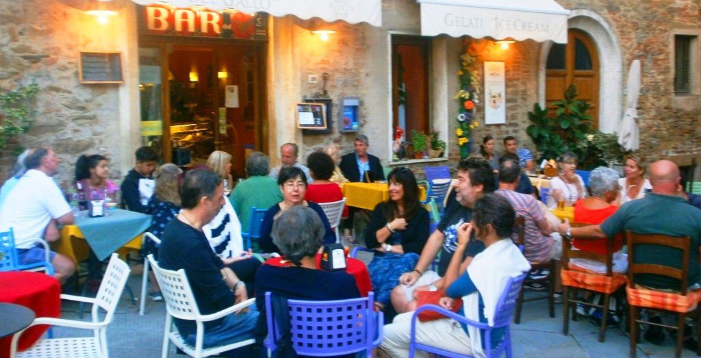 Una vacanza al Lago Trasimeno, nelle colline tra Umbria e Toscana Una vacanza al Lago Trasimeno, nelle colline tra Umbria e Toscana